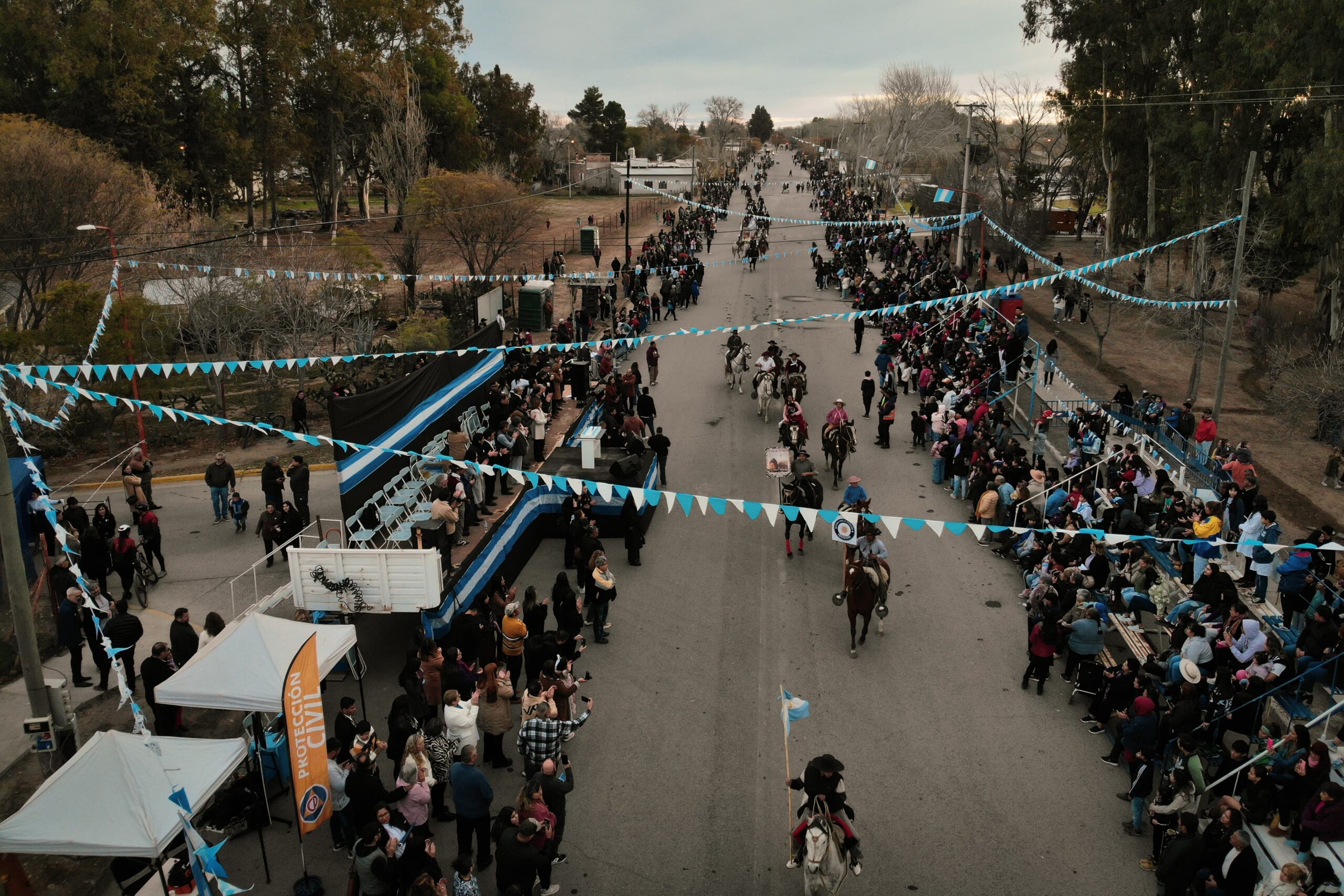 Catriel Celebró su 125° Aniversario con Acto y Desfile - Municipalidad ...
